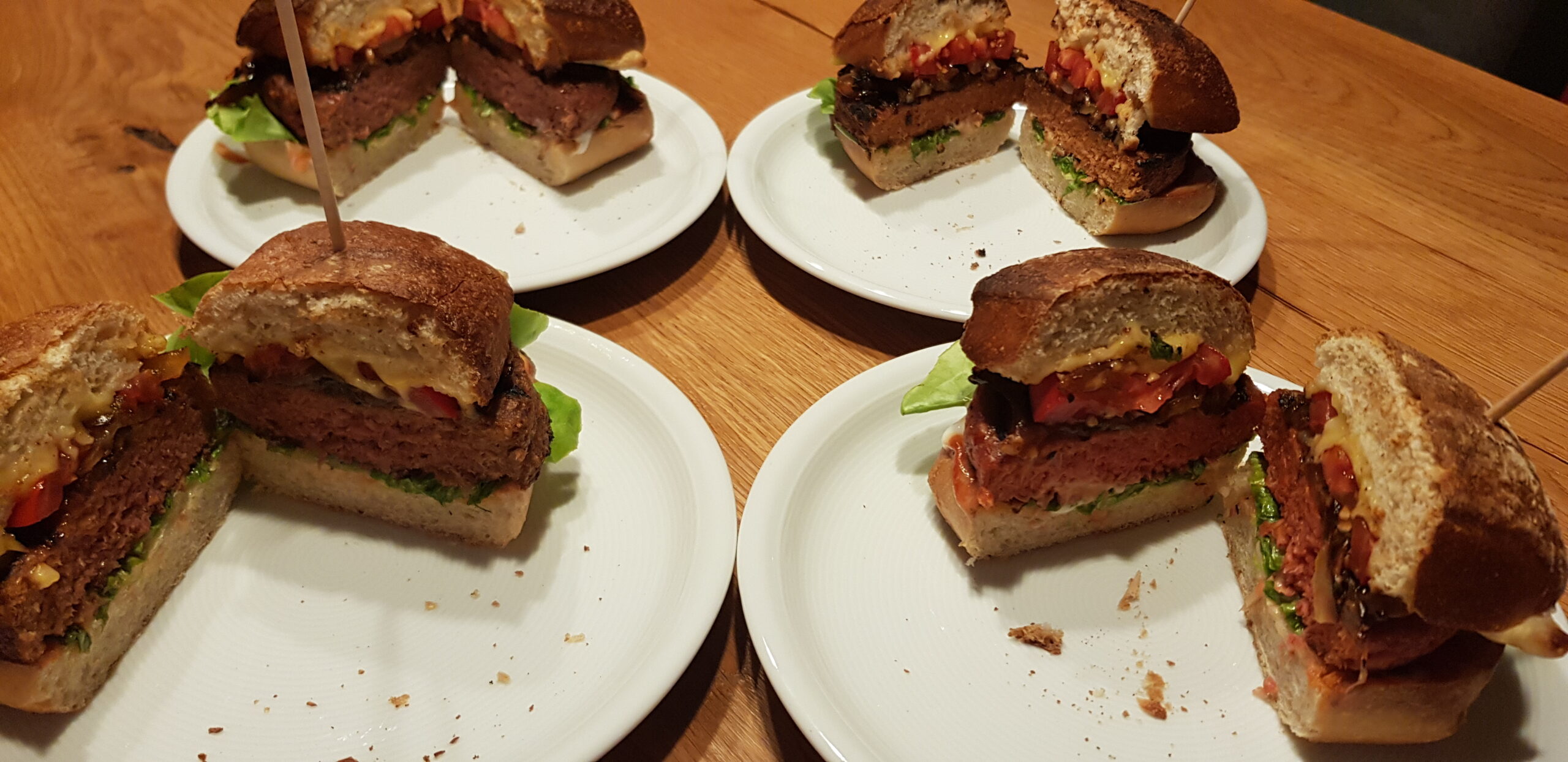 Der große Burger-Test* | veganydays.de